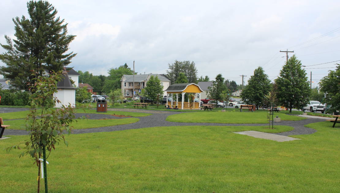 Lac-Frontière inaugure son Parc des Générations