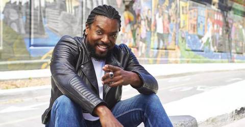 Un retour aux sources pour Anthony Kavanagh pour être Happy