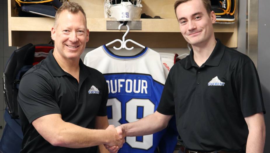 L'Everest met la main sur Marc-Antoine Dufour